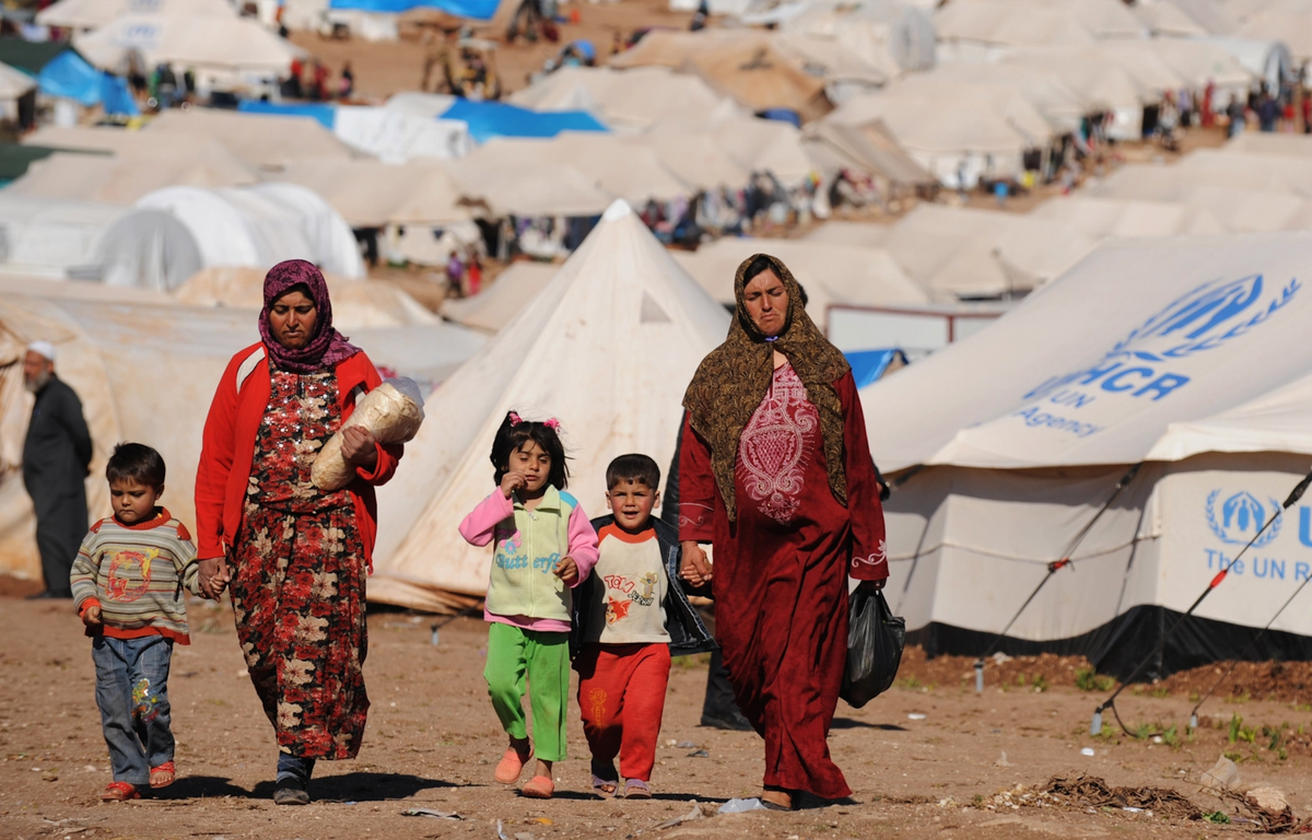 What is a Refugee? And Other Basic Facts About Refugees – Wear The Peace